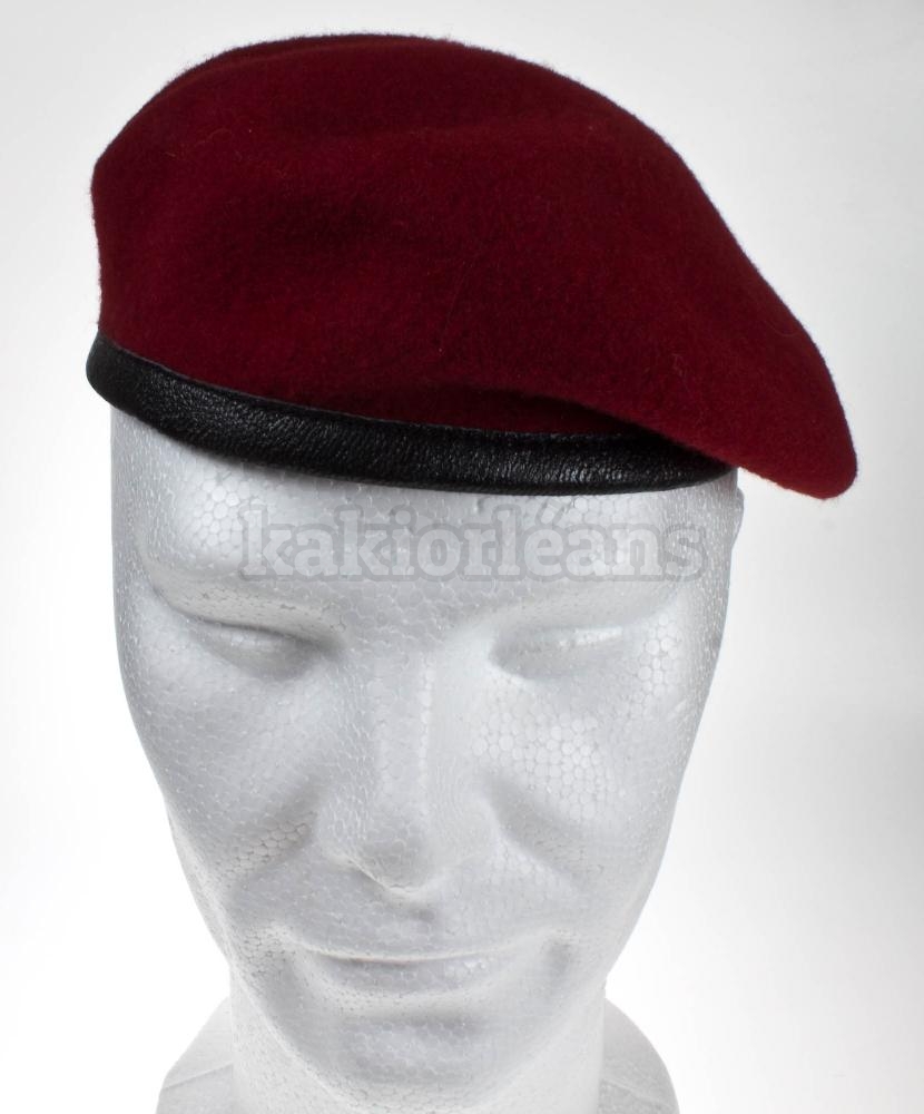 Béret militaire SPECIAL COMMANDO Rouge.